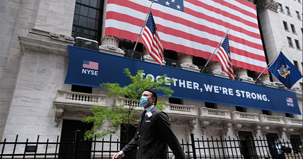 NASDAQ HITS RECORD HIGH - LMD